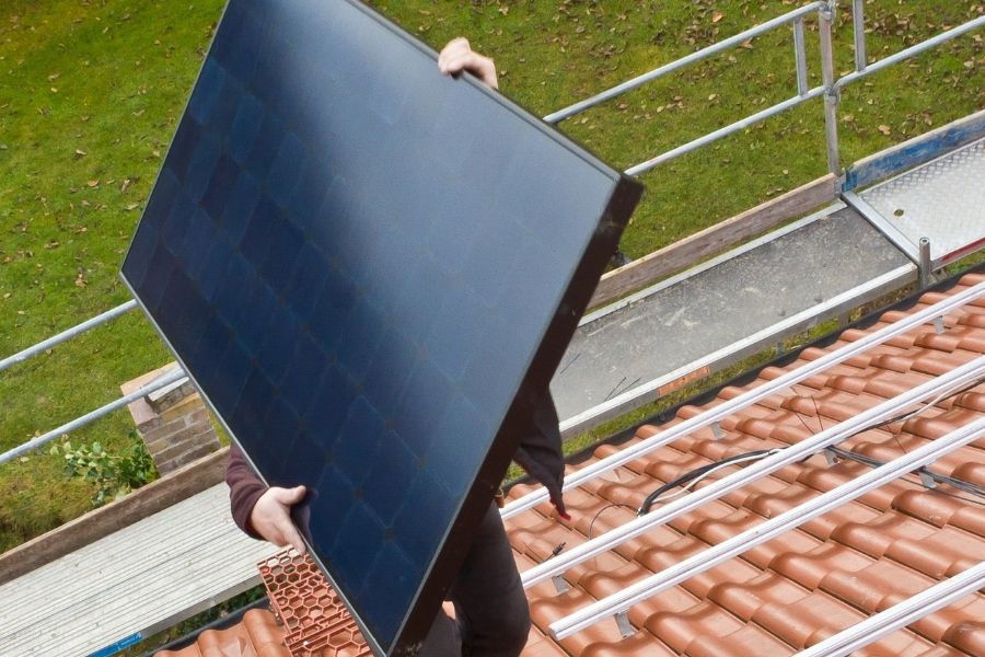 Signs to Watch Out for With Solar Sellers