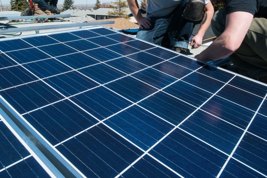 Signs to Watch Out for With Solar Sellers